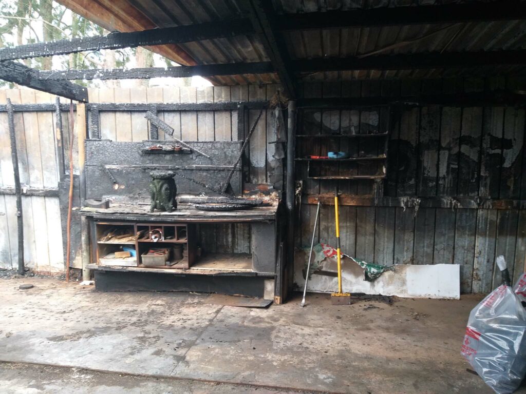 Asbestos decontamination after a fire | SAVY Enviro